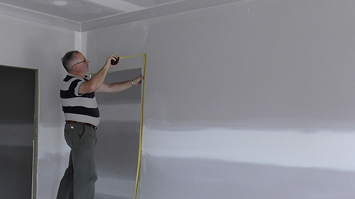 How to Measure a Room for Mouldings & Skirting Boards?