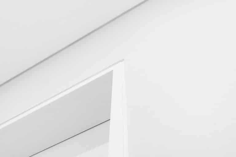 Sophisticated Shadowline Residence - Intrim Mouldings