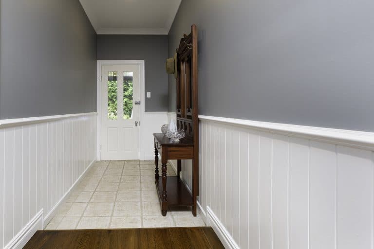 Country Beadboard Wainscoting - Intrim Mouldings